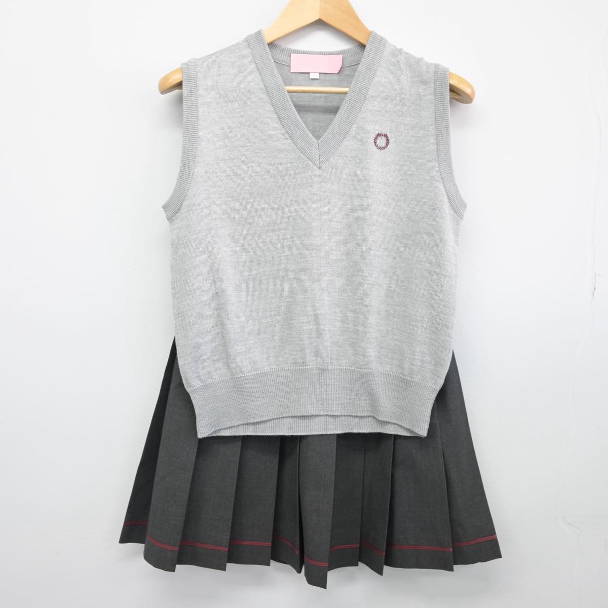 【中古制服】東京都 桜美林中学校・高等学校 女子制服 2点（ニットベスト・スカート）sf027726【リサイクル学生服】 中古制服通販パレイド