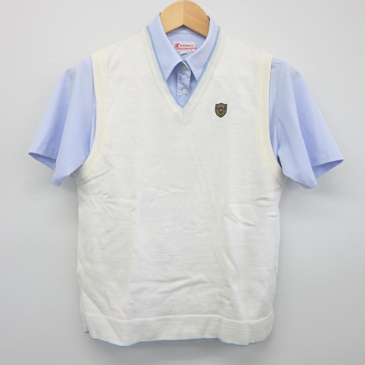 【中古制服】大阪府 大商学園高等学校 女子制服 3点（ニットベスト・シャツ）sf027816【リサイクル学生服】 中古制服通販パレイド