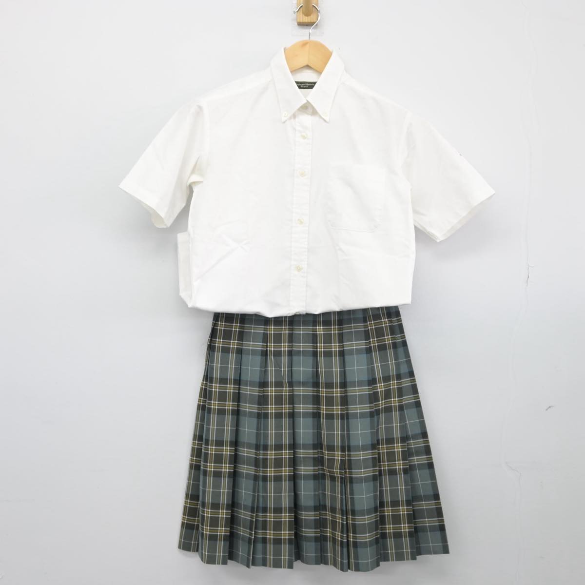 【中古制服】東京都 杉並学院高等学校 女子制服 2点（シャツ・スカート）sf027926【リサイクル学生服】 中古制服通販パレイド