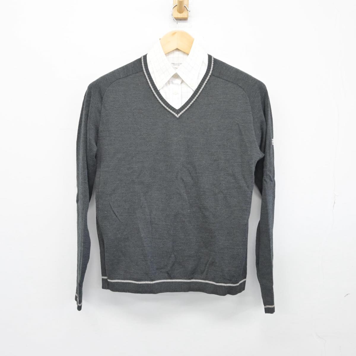 【中古制服】東京都 文教大学附属中学校・高等学校 女子制服 3点（ニット・シャツ）sf027940【リサイクル学生服】 中古制服通販パレイド