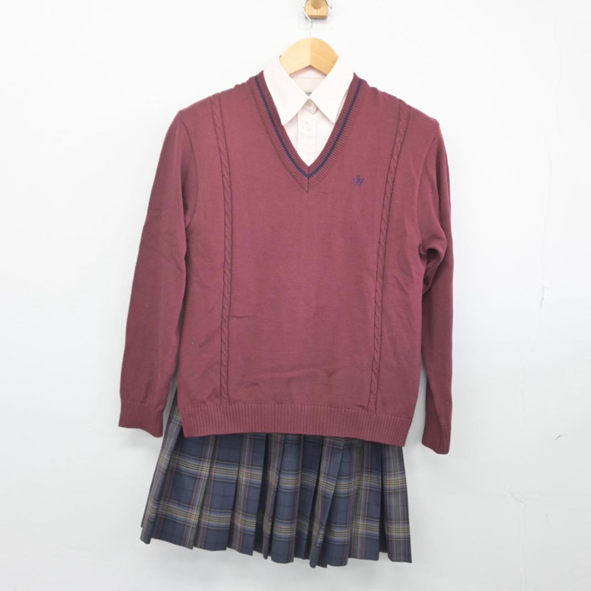 【中古制服】北海道 札幌北斗高等学校 女子制服 3点（ニット・シャツ・スカート）sf028397【リサイクル学生服】 中古制服通販パレイド