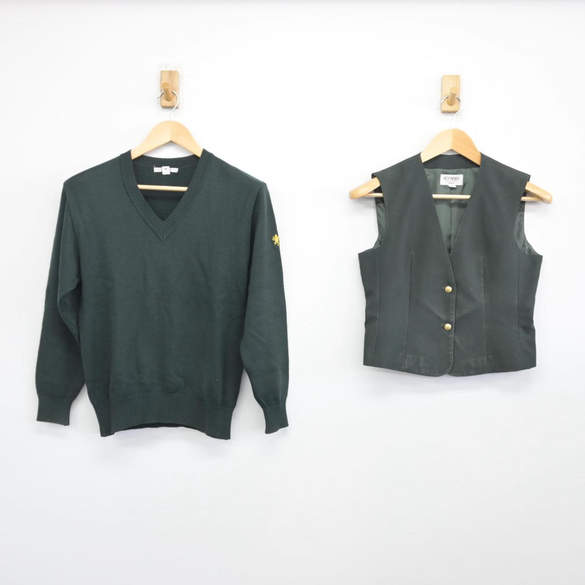 【中古制服】宮城県 仙台育英高等学校 女子制服 2点(ベスト・ニット)sf028654【リサイクル学生服】 中古制服通販パレイド