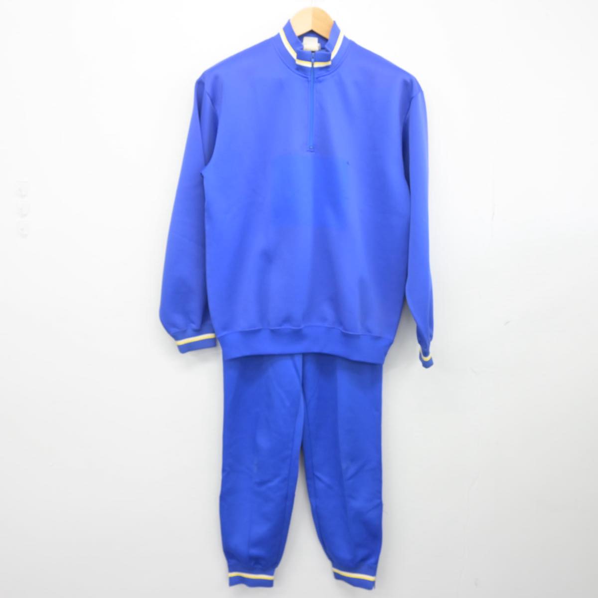 【中古制服】奈良県 片塩中学校 女子制服 3点（ジャージ 上・体操服 上・ジャージ 下）sf028742【リサイクル学生服】 中古制服通販パレイド