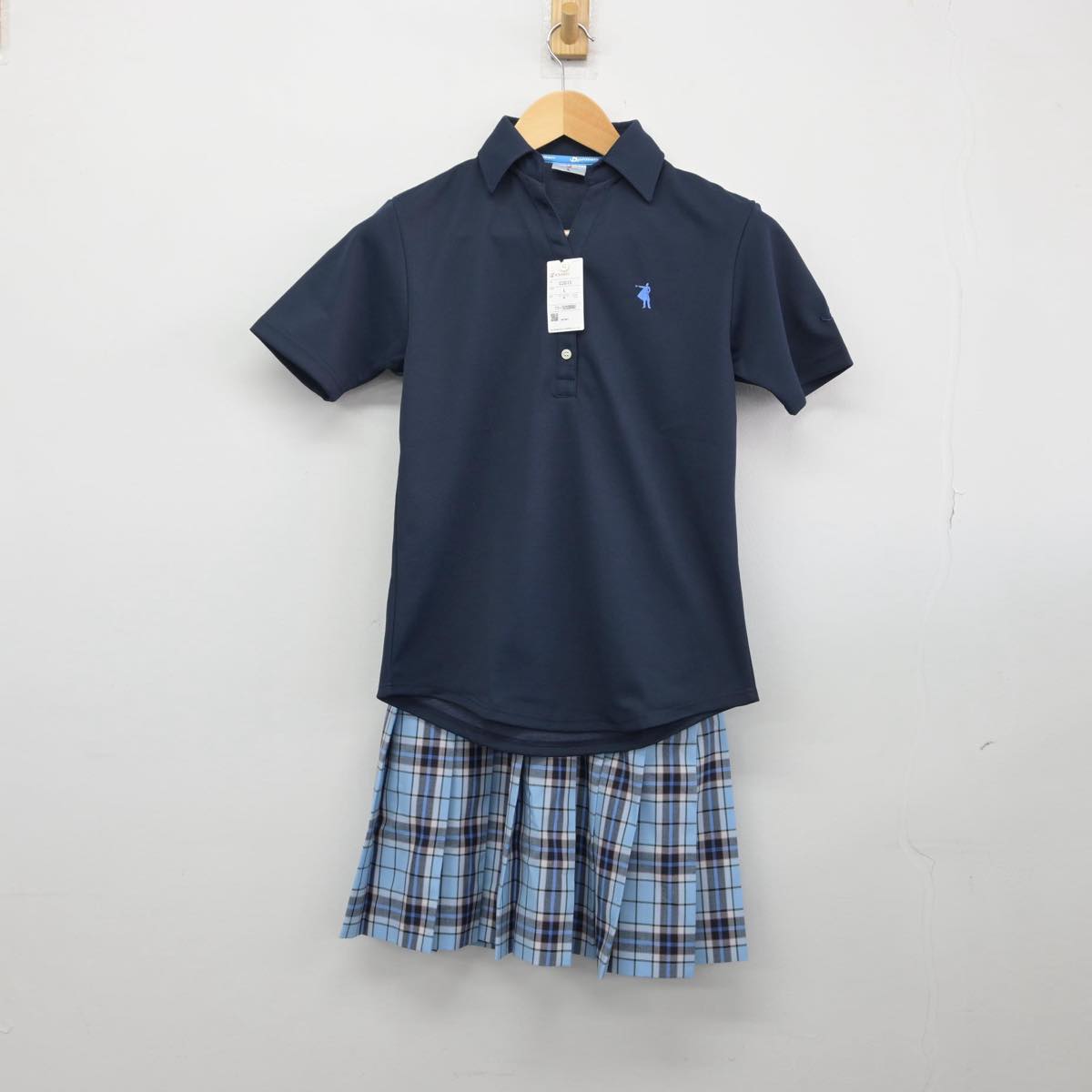 【中古制服】神奈川県 クラーク記念国際高等学校 女子制服 2点(シャツ・スカート)sf028888【リサイクル学生服】 中古制服通販パレイド
