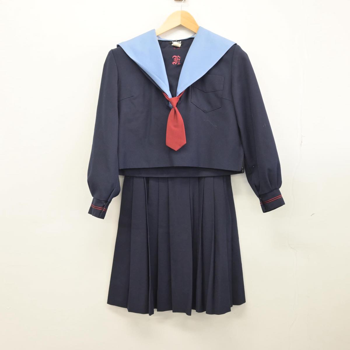 【中古制服】大阪府 堺市立深井中学校 女子制服 5点（セーラー服・シャツ・スカート）sf028905【リサイクル学生服】 中古制服通販パレイド