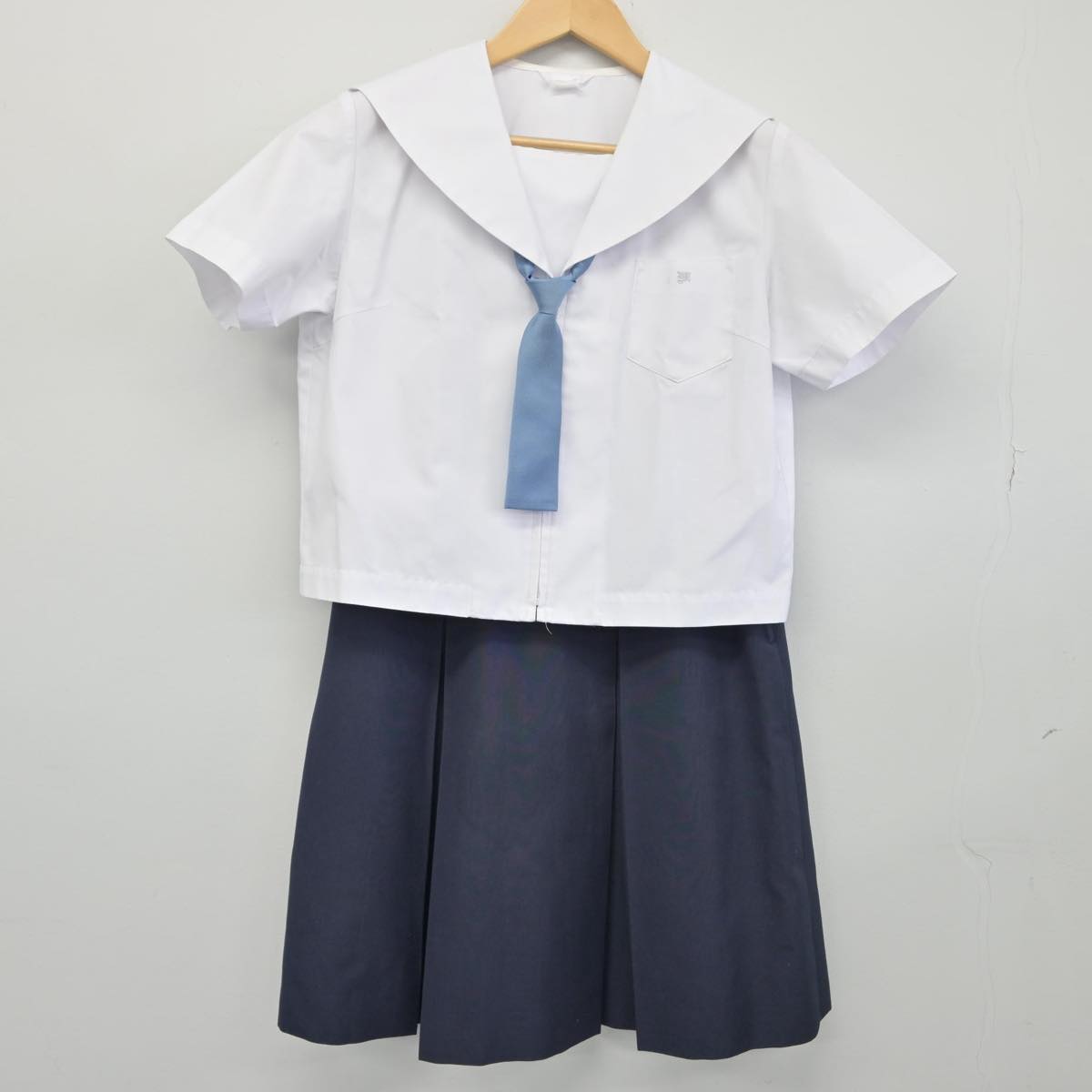 【中古制服】秋田県 秋田南高等学校 女子制服 4点（セーラー服・スカート）sf028927【リサイクル学生服】 中古制服通販パレイド