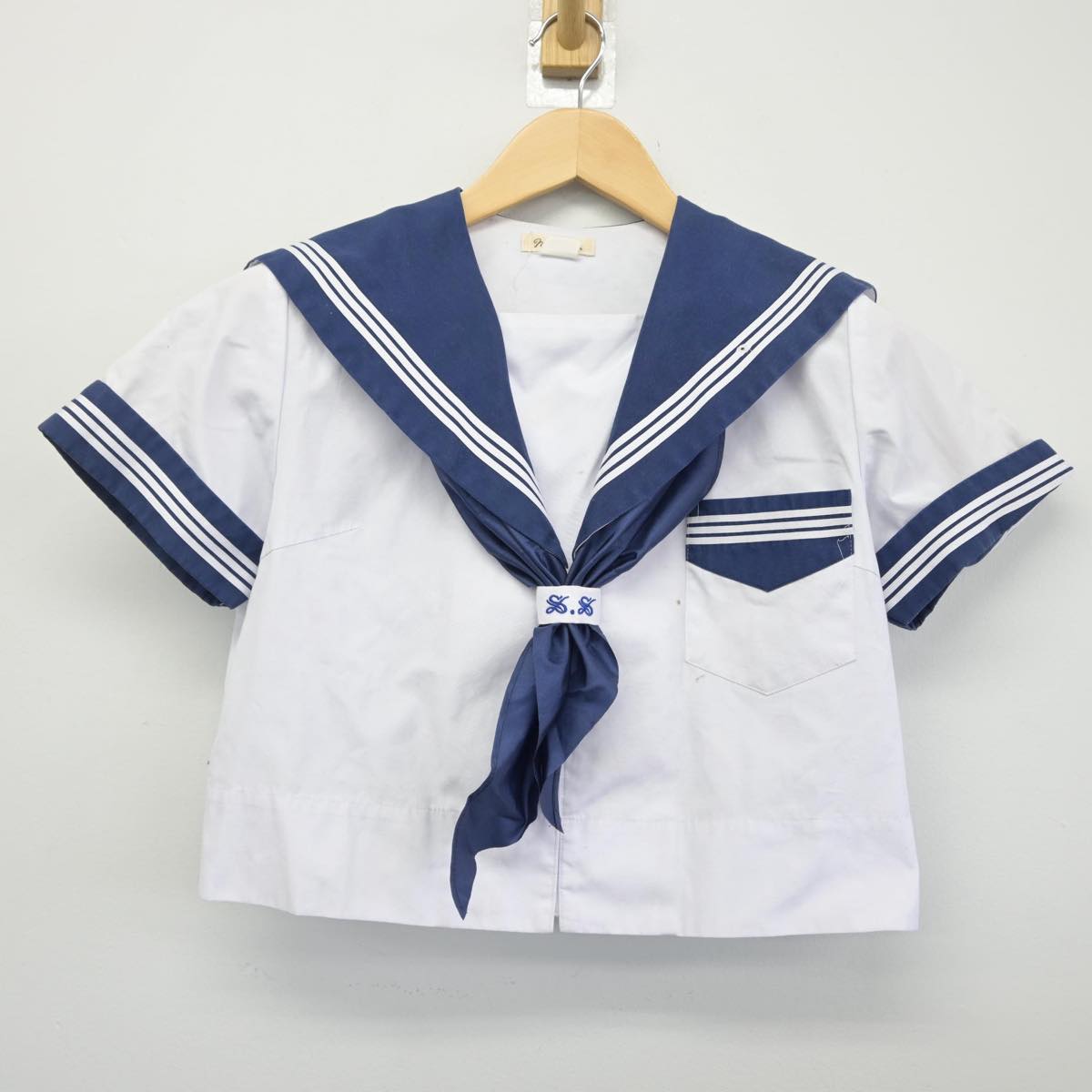 【中古制服】大阪府 大阪成蹊女子高等学校 女子制服 2点（セーラー服）sf028943【リサイクル学生服】 中古制服通販パレイド