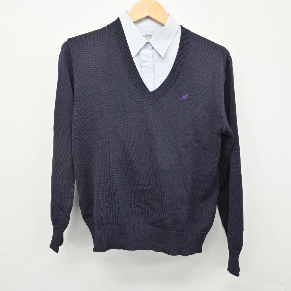 【中古】北海道 札幌旭丘高等学校 女子制服 2点（シャツ・ニット）sf029194 中古制服通販パレイド