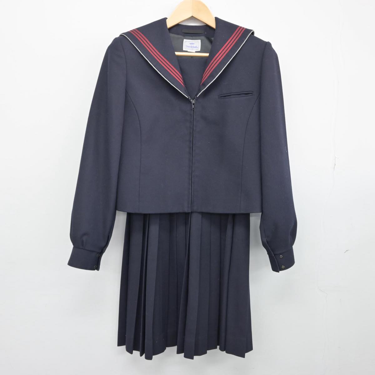 【中古】和歌山県 海南高等学校 女子制服 2点（セーラー服・スカート）sf029623 中古制服通販パレイド