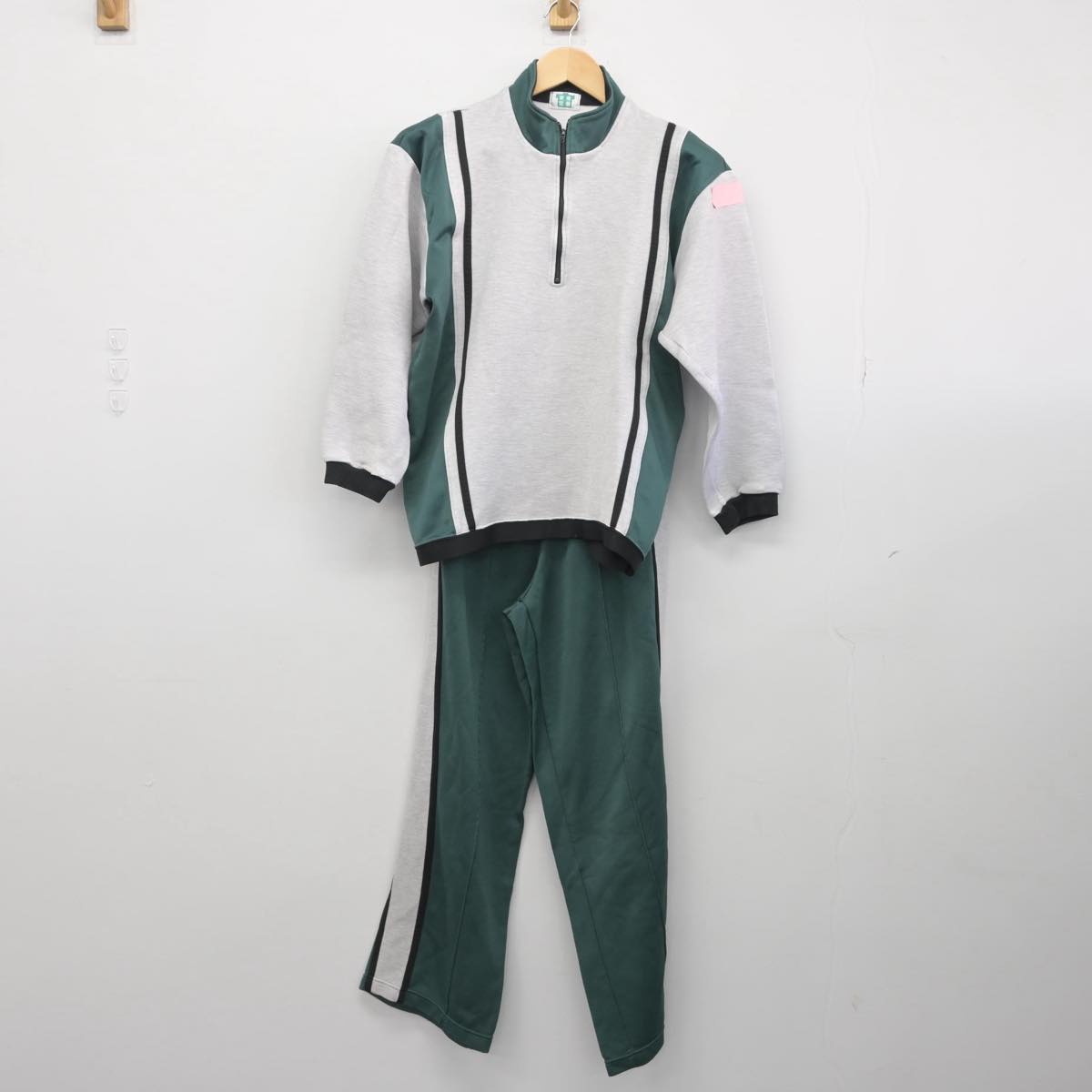 【中古】千葉県 ちはら台南中学校 女子制服 2点（ジャージ 上・ジャージ 下）sf029782 中古制服通販パレイド