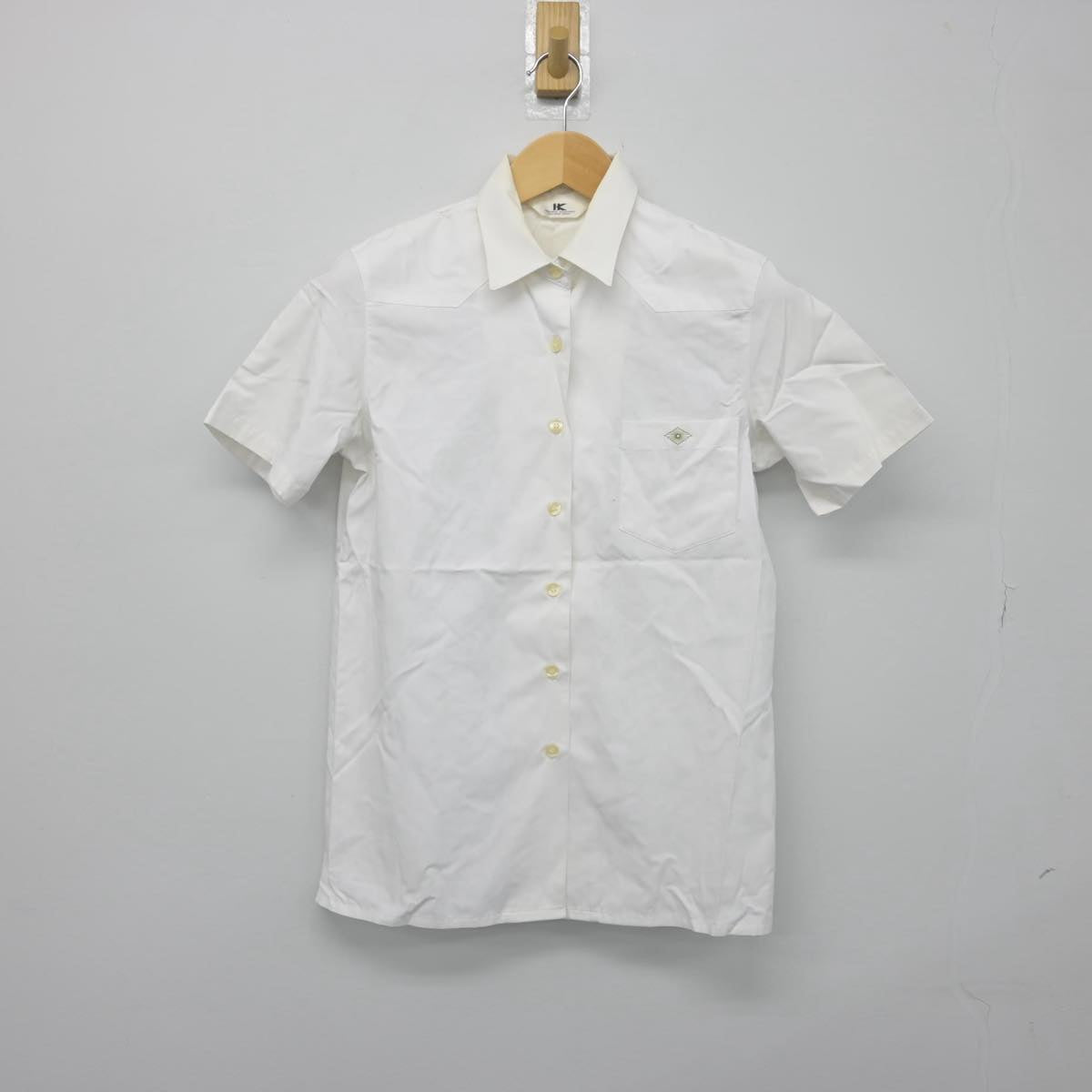 【中古】千葉県 国府台女子学院高等部 女子制服 2点（シャツ）sf029877 中古制服通販パレイド