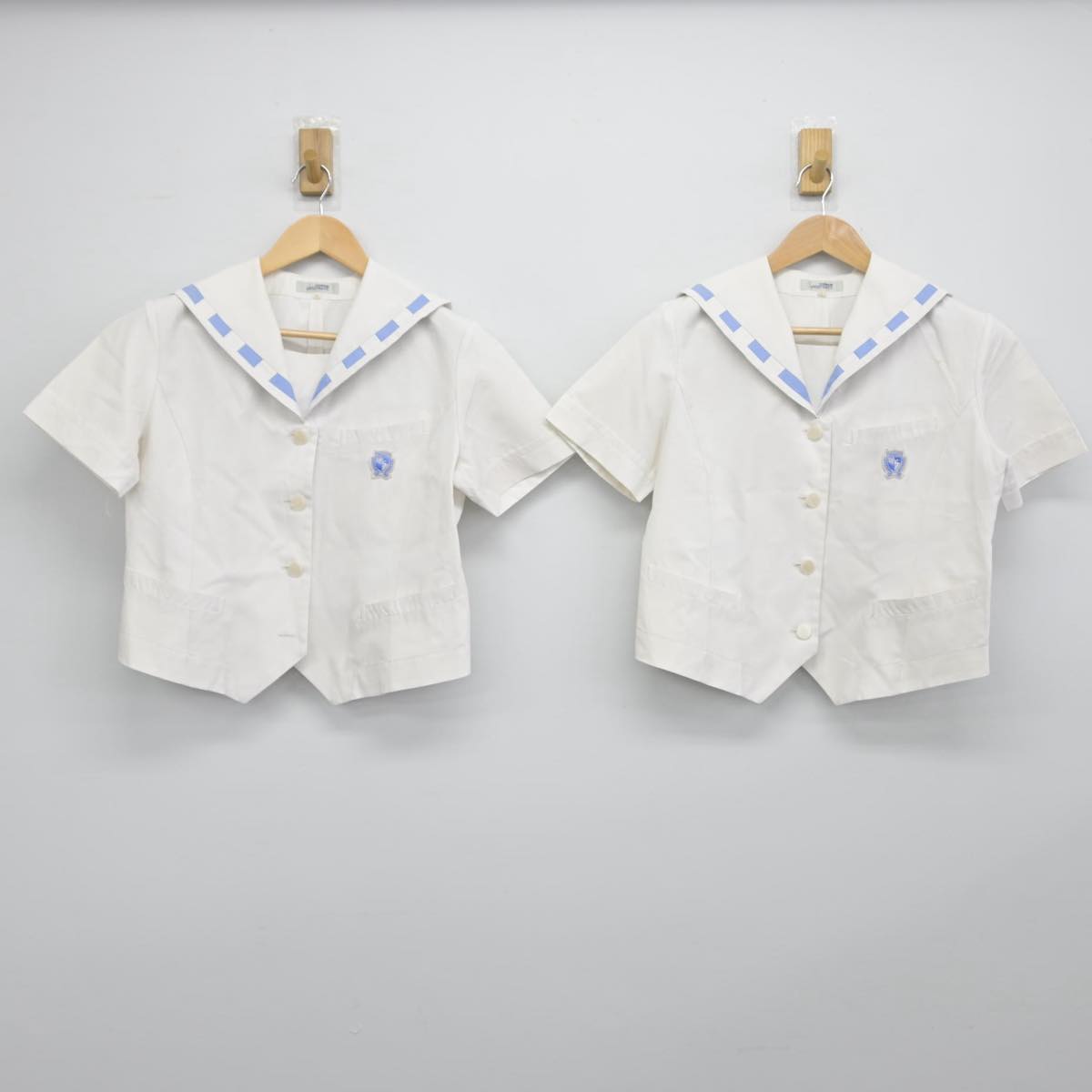 【中古】長崎県 長崎女子高等学校 女子制服 2点（セーラー服）sf030179 中古制服通販パレイド