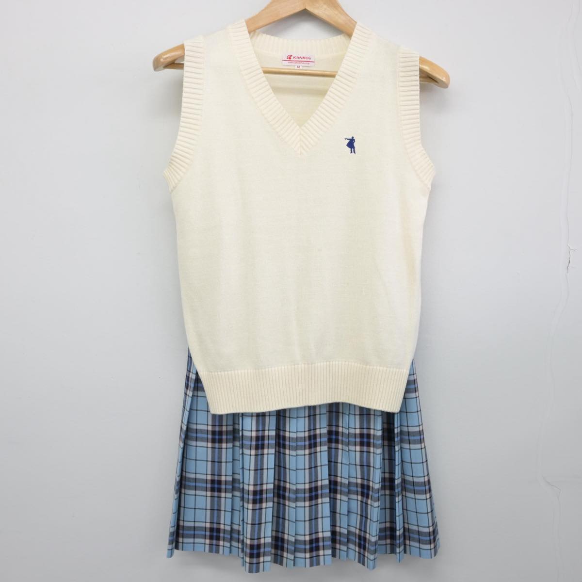 【中古】愛知県 クラーク記念国際高等学校 女子制服 2点（ニットベスト・スカート）sf030357 中古制服通販パレイド