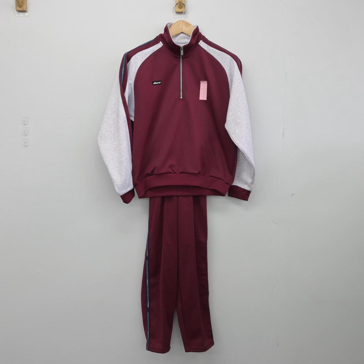 【中古】大阪府 大阪教育大学附属平野中学校 女子制服 2点(ジャージ 上・ジャージ 下)sf030640 中古制服通販パレイド