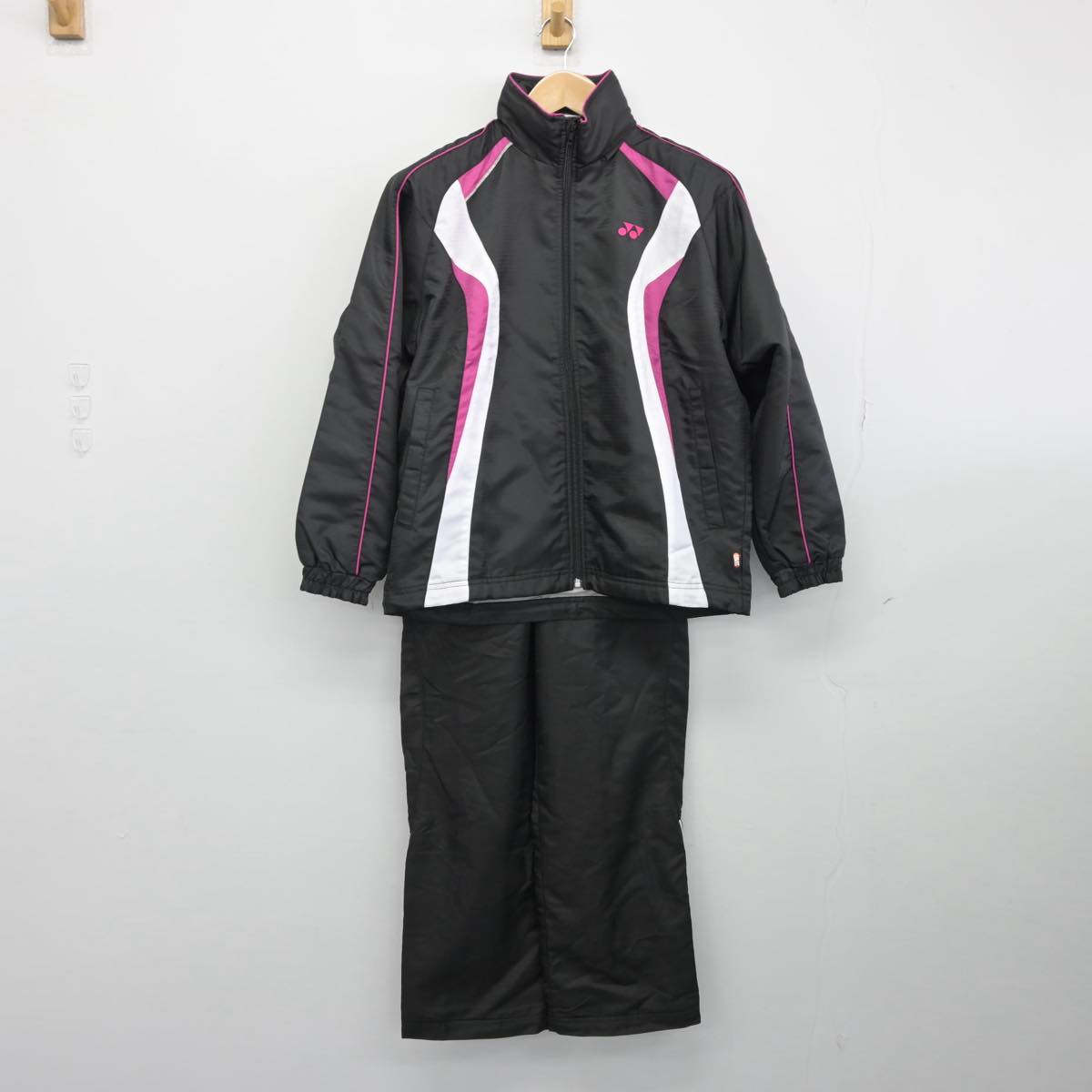 【中古】東京都 江戸川区立篠崎中学校 女子制服 2点（ジャージ 上・ジャージ 下）sf030659 中古制服通販パレイド