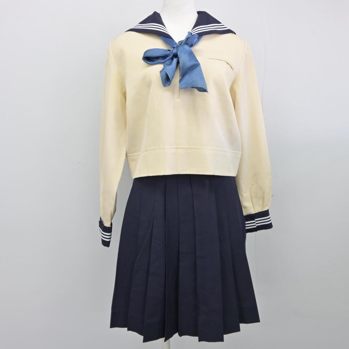 【中古】東京都 東京女学館中学高校 女子制服 3点（セーラー服・スカート）sf031199 中古制服通販パレイド