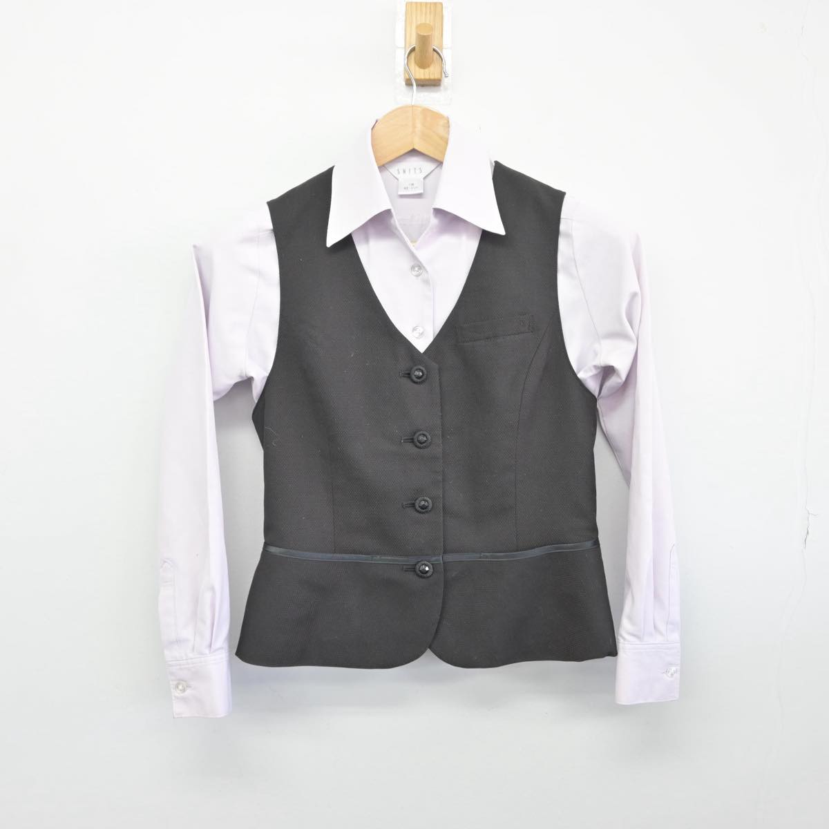 【中古】愛知県 豊田信用金庫 女子制服 2点（シャツ・ベスト）sf031267 中古制服通販パレイド