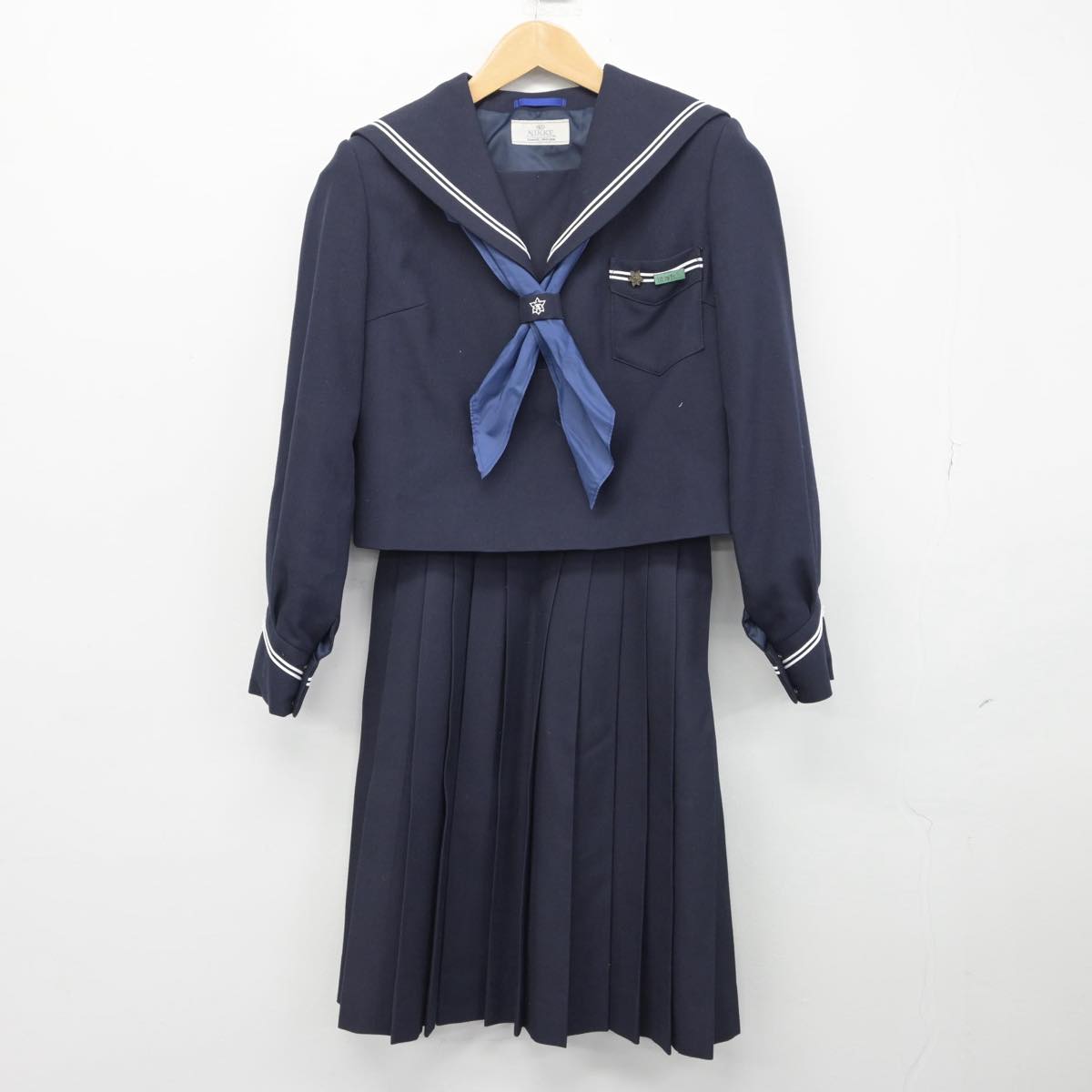 【中古】北海道 北海道函館工業高等学校 女子制服 5点（セーラー服・スカート）sf031397 中古制服通販パレイド