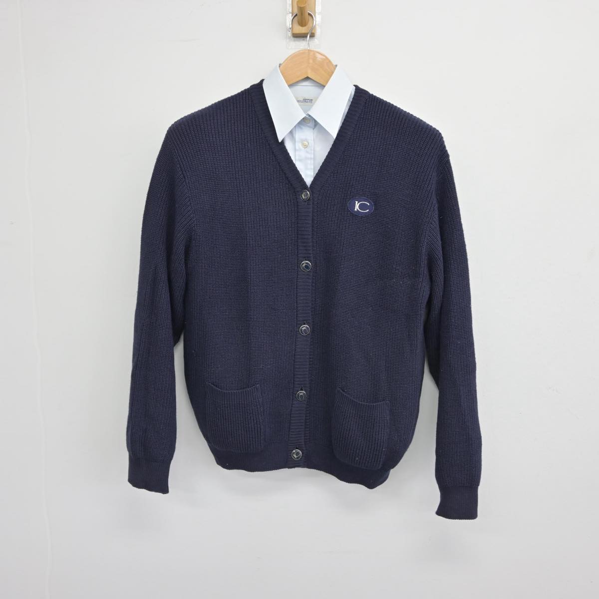 【中古】茨城県 茨城キリスト教学園高等学校 女子制服 2点(シャツ・ニット)sf031908 中古制服通販パレイド