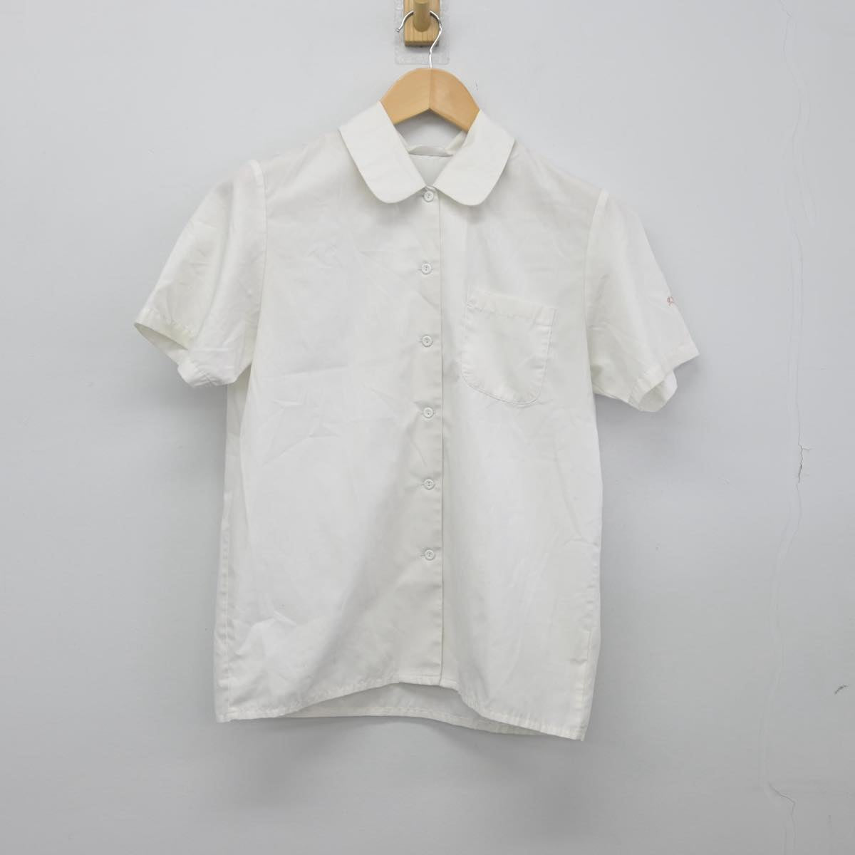 【中古】埼玉県 鴻巣女子高等学校 女子制服 2点（シャツ）sf032246 中古制服通販パレイド