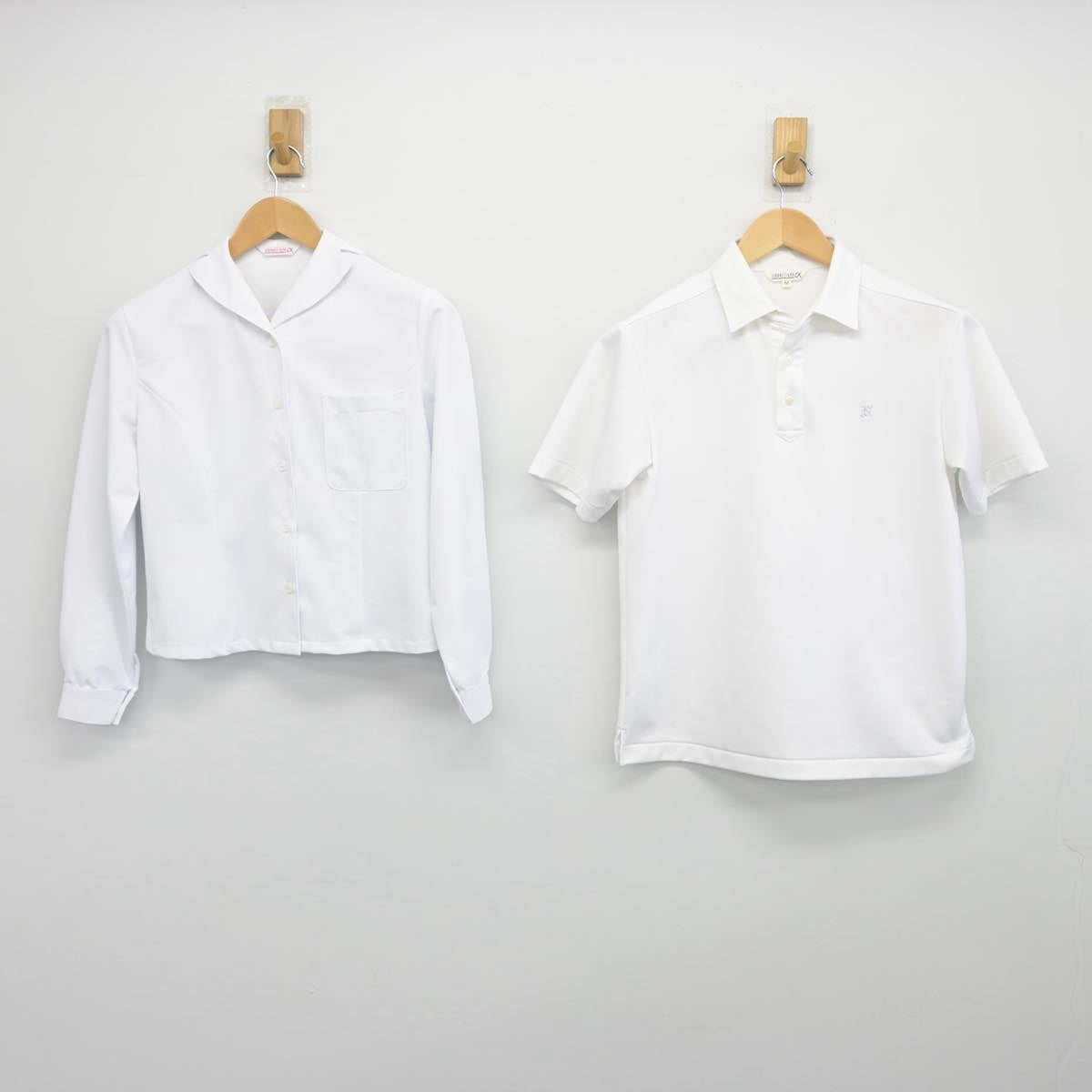 【中古】北海道 札幌日本大学高等学校 女子制服 2点（シャツ・シャツ）sf032477 中古制服通販パレイド