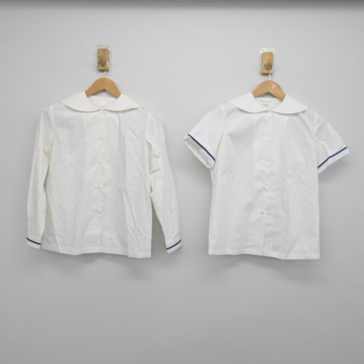 【中古】東京都 瀧野川女子学園中学高等学校（高等部） 女子制服 2点（シャツ・シャツ）sf033122 中古制服通販パレイド