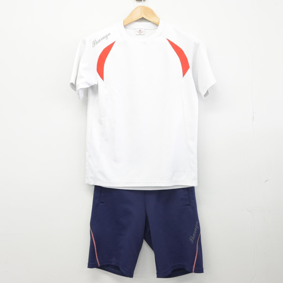 【中古】奈良県 斑鳩中学校 女子制服 2点（体操服 上・体操服 下）sf034071 中古制服通販パレイド