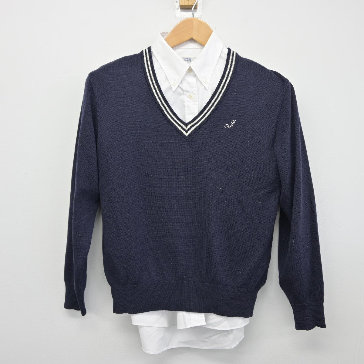 【中古】東京都 城西大学付属城西高等学校 女子制服 2点（ニット・シャツ）sf034221 中古制服通販パレイド