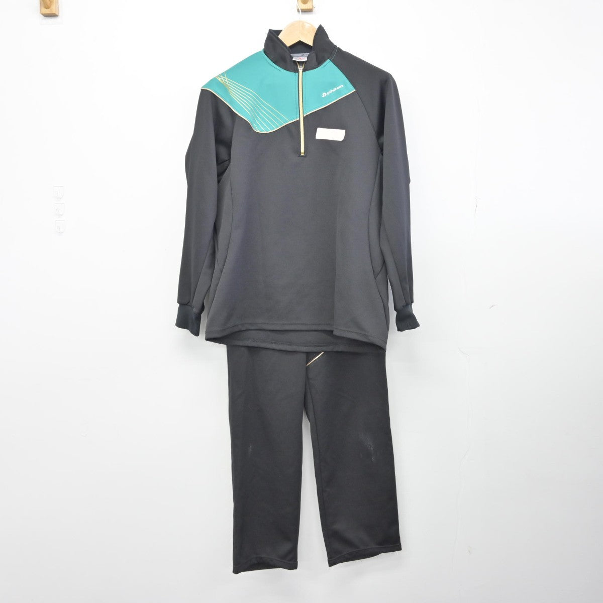 【中古】岐阜県 美濃加茂高等学校 女子制服 3点（ジャージ 上・体操服 上・ジャージ 下）sf034295 中古制服通販パレイド