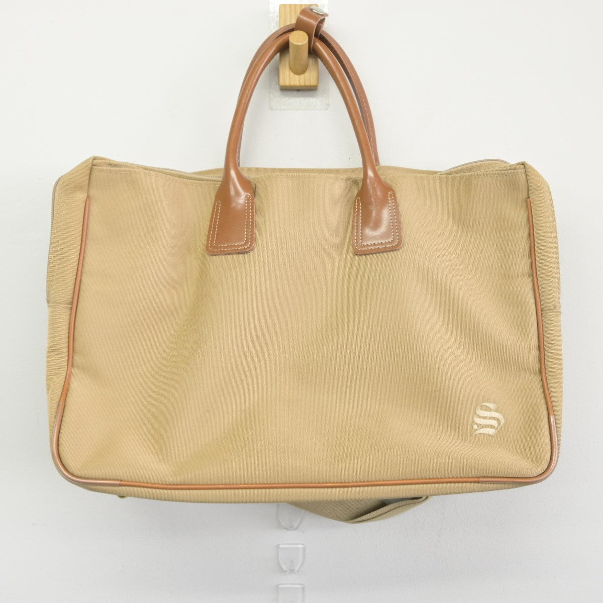【中古】千葉県 志学館中等部高等部 女子制服 2点（カバン・シューズ）sf034394 中古制服通販パレイド