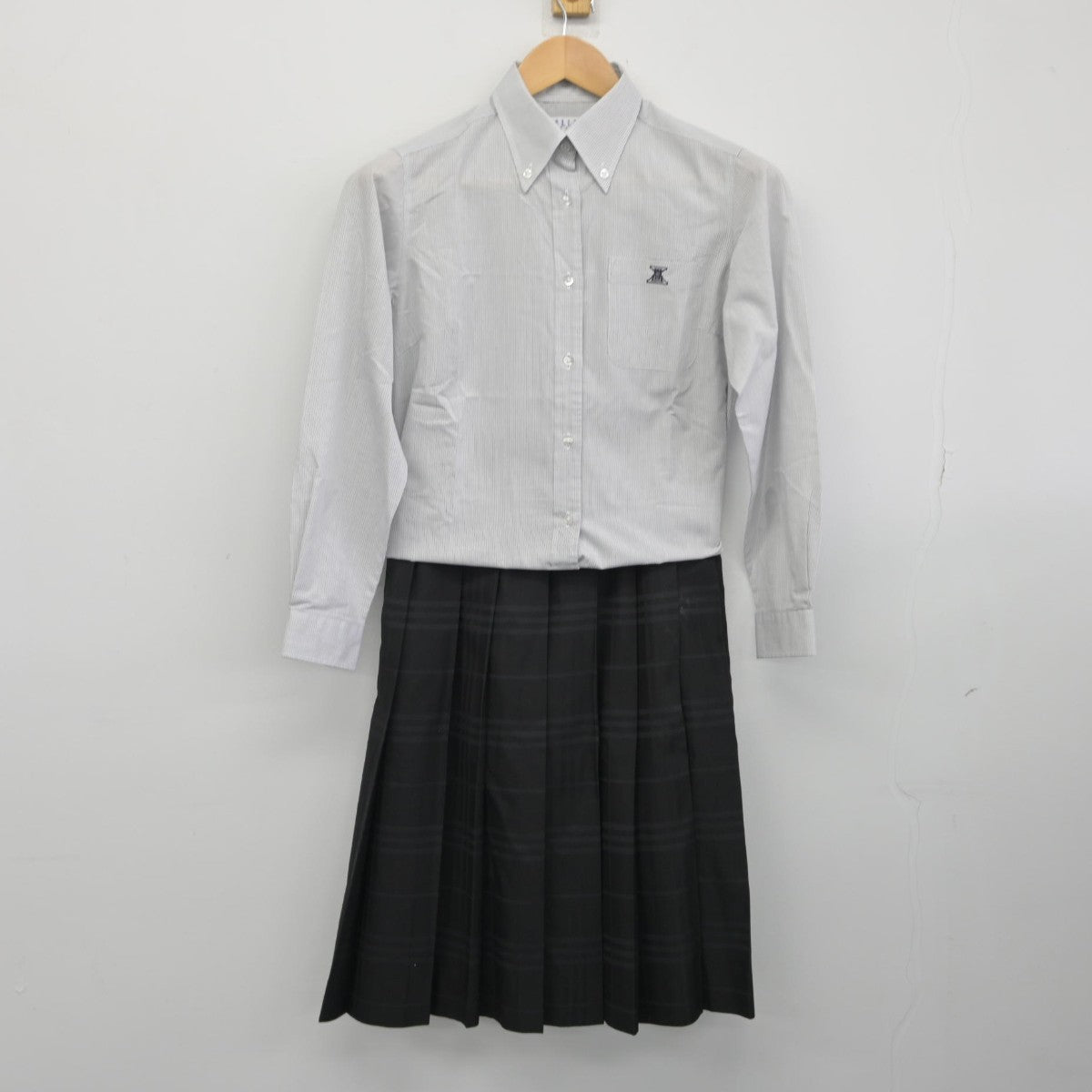 【中古】広島県 五日市高等学校 女子制服 3点（シャツ・スカート）sf034436 中古制服通販パレイド