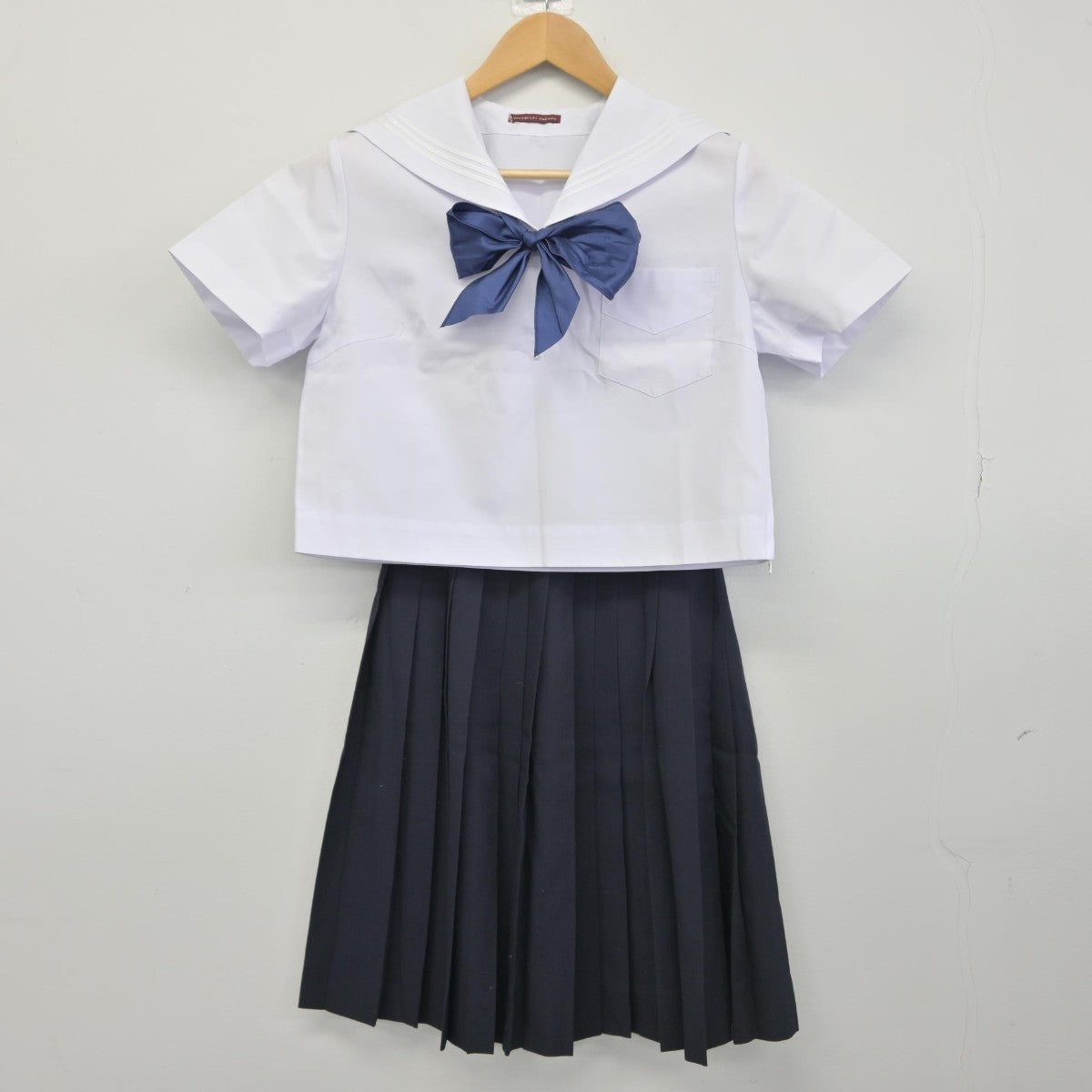 【中古】徳島県 池田高等学校 女子制服 3点（シャツ・スカート）sf034512 中古制服通販パレイド