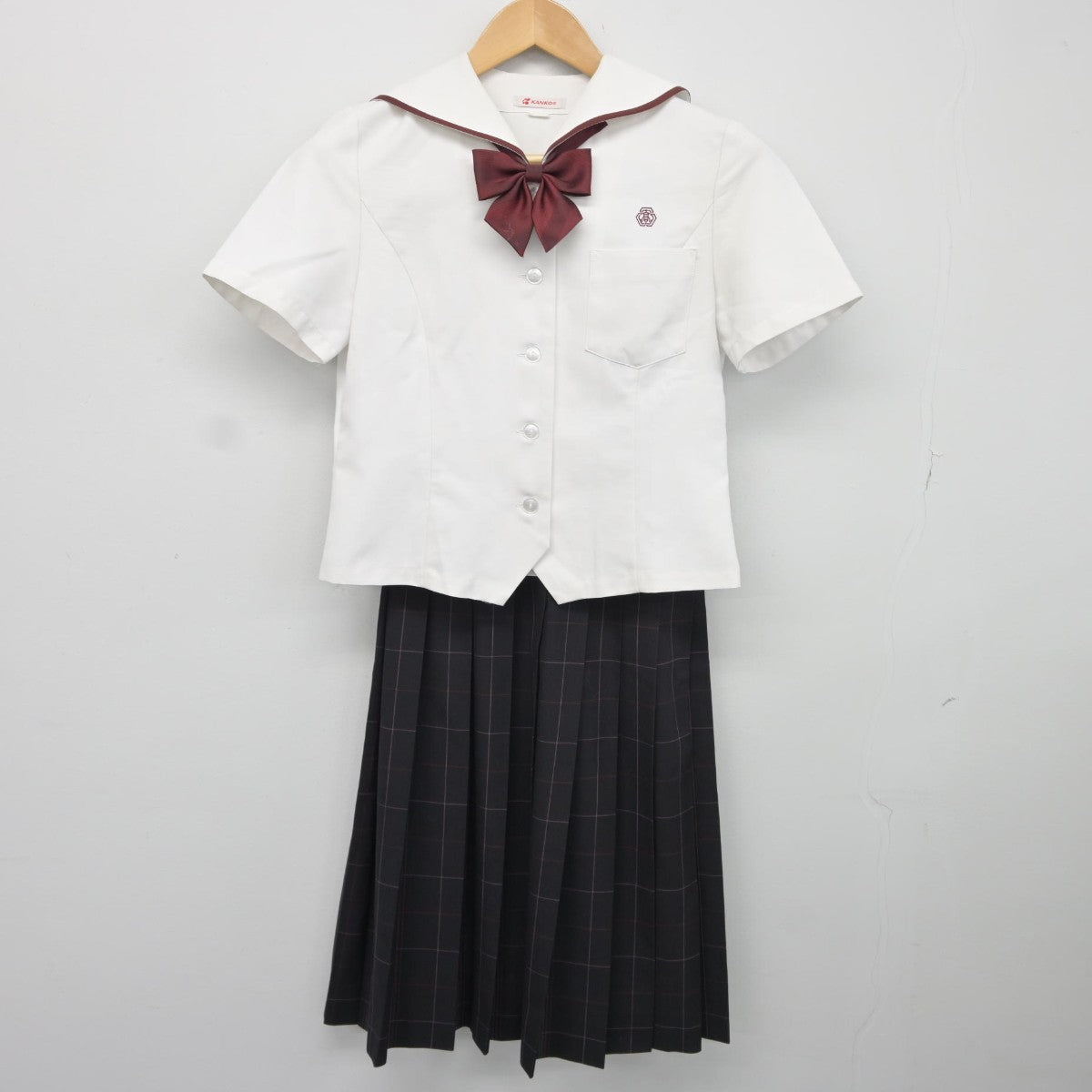 【中古】愛媛県 松山北高等学校 女子制服 3点（セーラー服・スカート）sf034639 中古制服通販パレイド