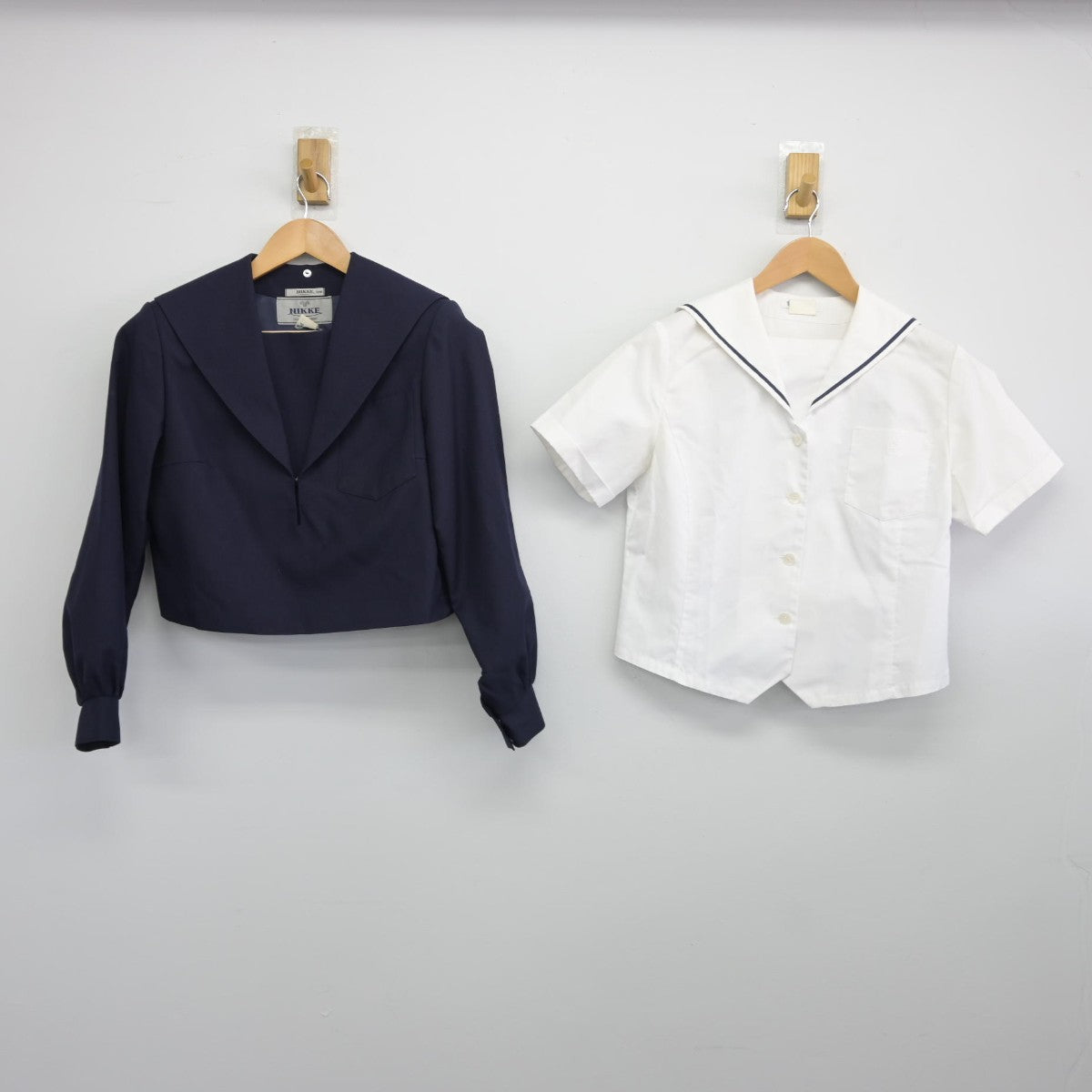 【中古】岐阜県 加納高等学校 女子制服 2点（セーラー服・セーラー服）sf034718 中古制服通販パレイド