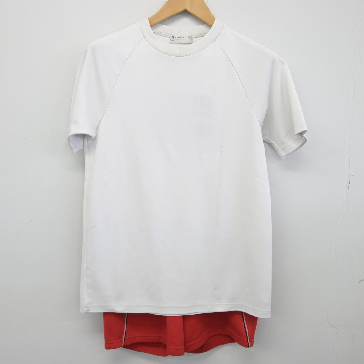 【中古】福岡県 福岡市立姪浜中学校 女子制服 2点（体操服 上・体操服 下）sf034753 中古制服通販パレイド