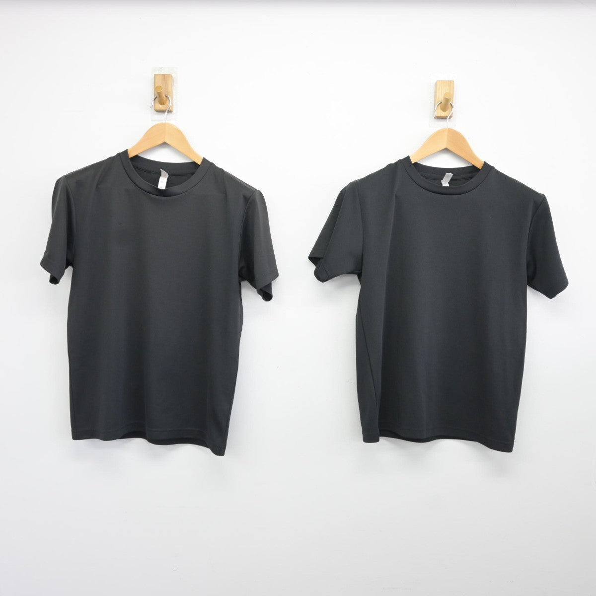 【中古】福岡県 横手中学校陸上部tシャツ 女子制服 2点(部活ユニフォーム 上)sf034811 中古制服通販パレイド