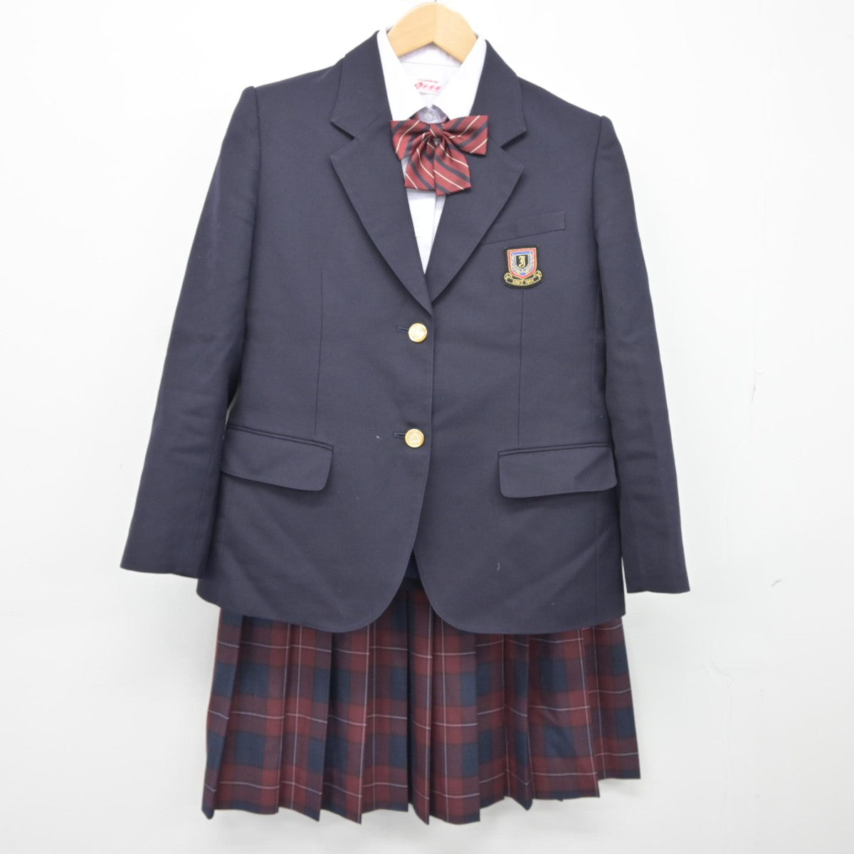 【中古】秋田県 秋田市立城南中学校 女子制服 4点（ブレザー・シャツ・スカート）sf034823 中古制服通販パレイド