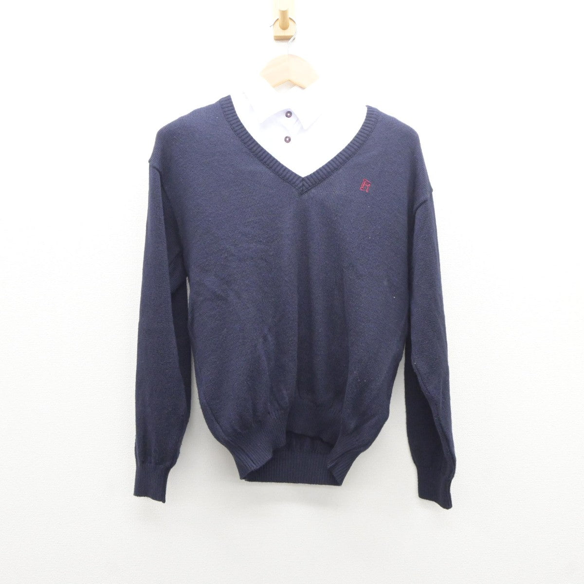 【中古】広島県 広陵高等学校 女子制服 2点（シャツ・ニット）sf035345 中古制服通販パレイド