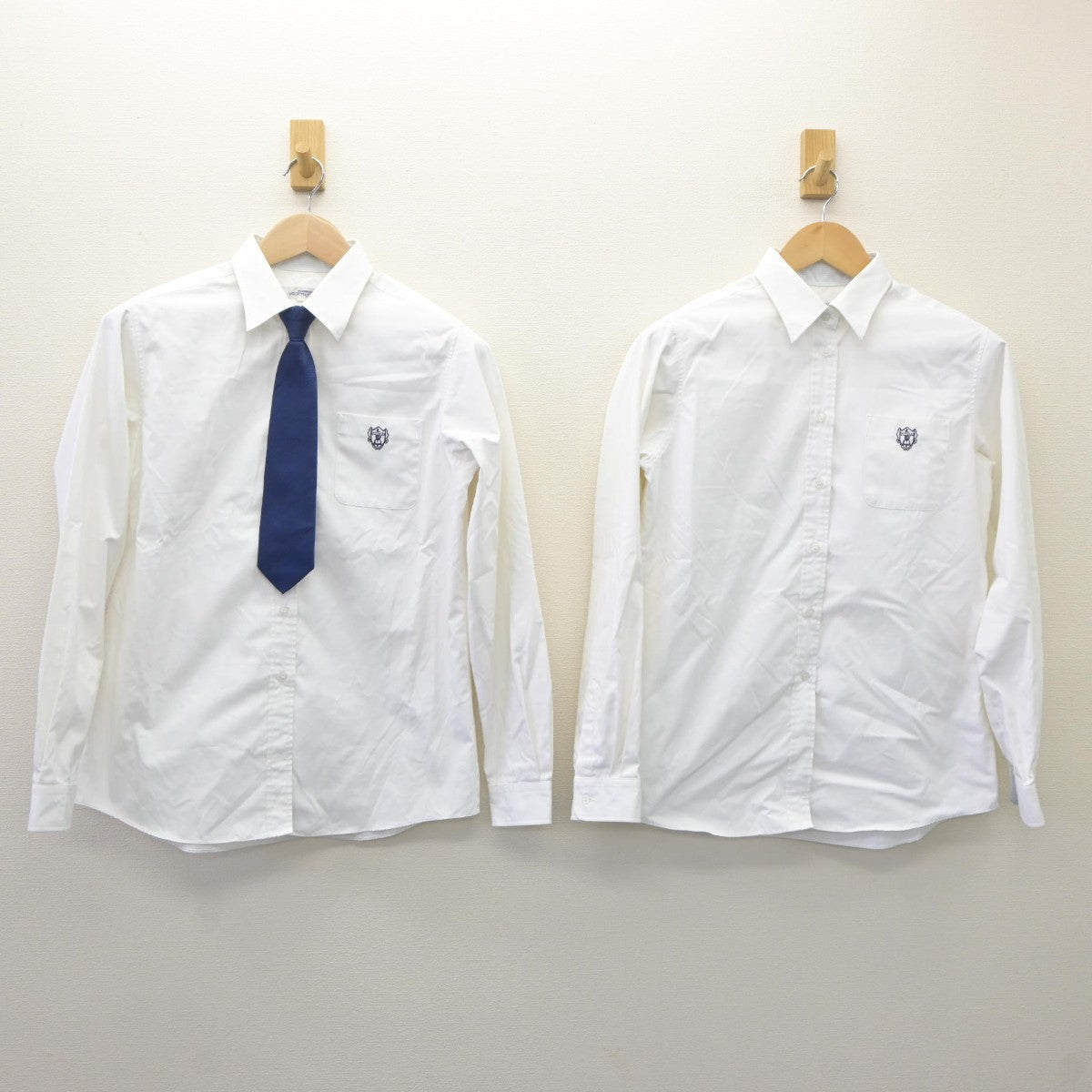 【中古】神奈川県 カリタス女子中学高等学校 女子制服 3点（シャツ）sf035389 中古制服通販パレイド