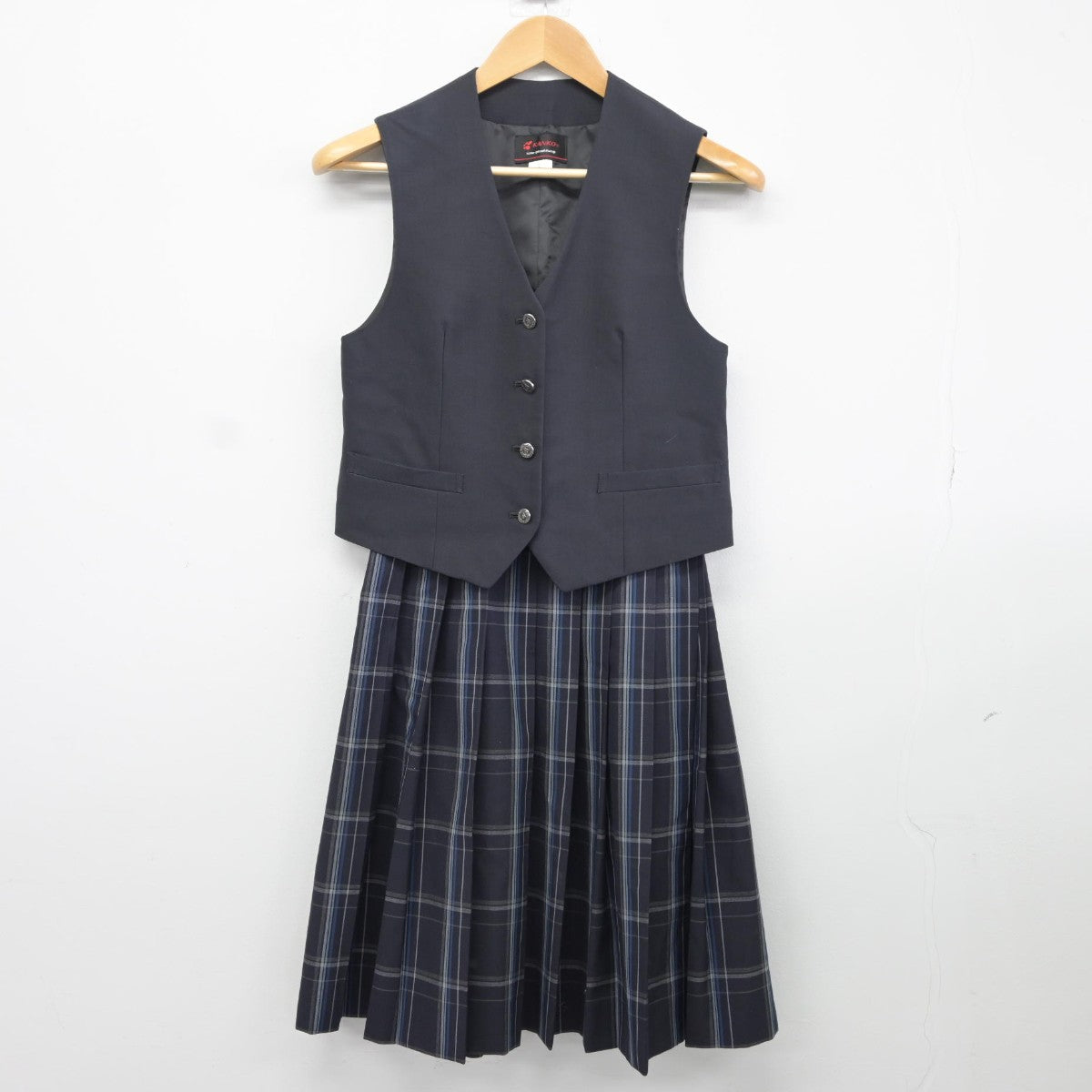 【中古】東京都 東京都市大学等々力高等学校 女子制服 2点(ベスト・スカート)sf036143 中古制服通販パレイド