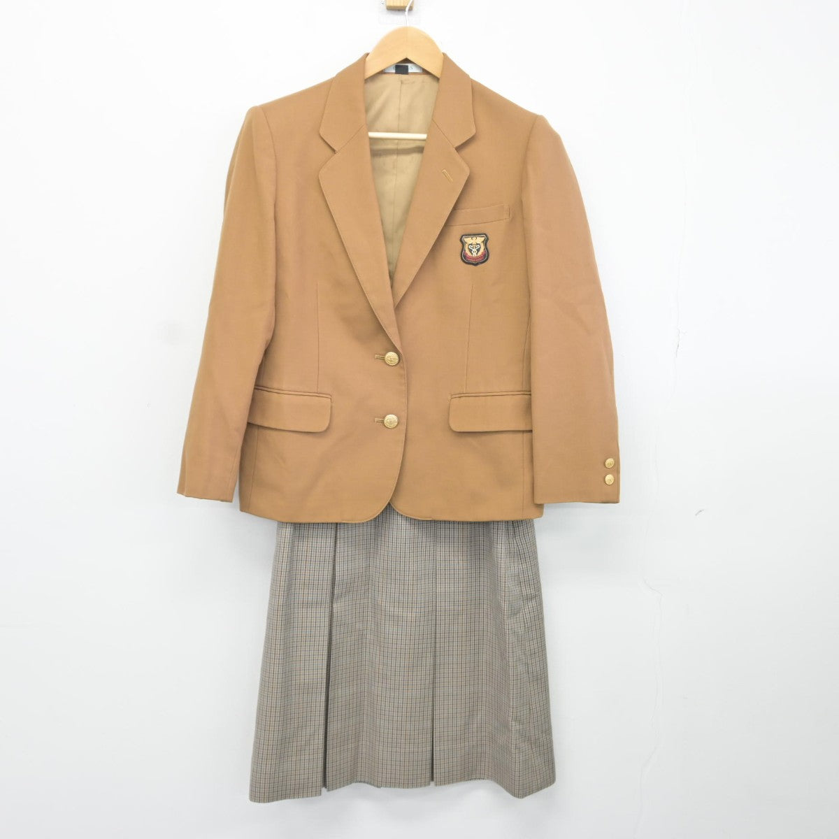 【中古】長崎県 長崎商業高等学校 女子制服 3点(ブレザー・スカート)sf036198 中古制服通販パレイド