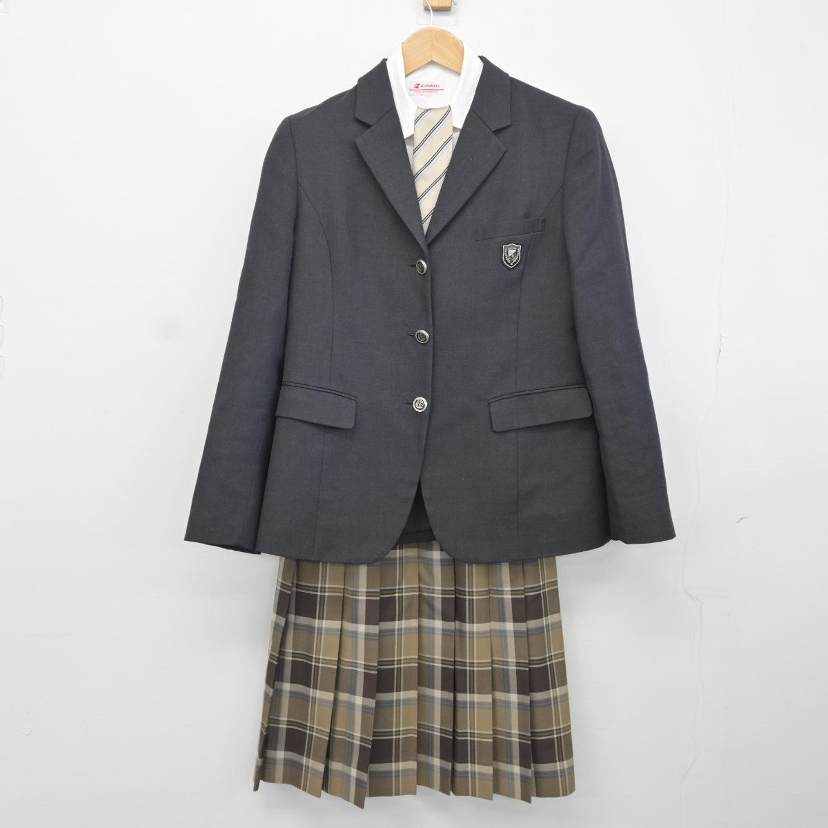 【中古】東京都 京華女子中学・高等学校 女子制服 4点（ブレザー・シャツ・スカート）sf036213 中古制服通販パレイド