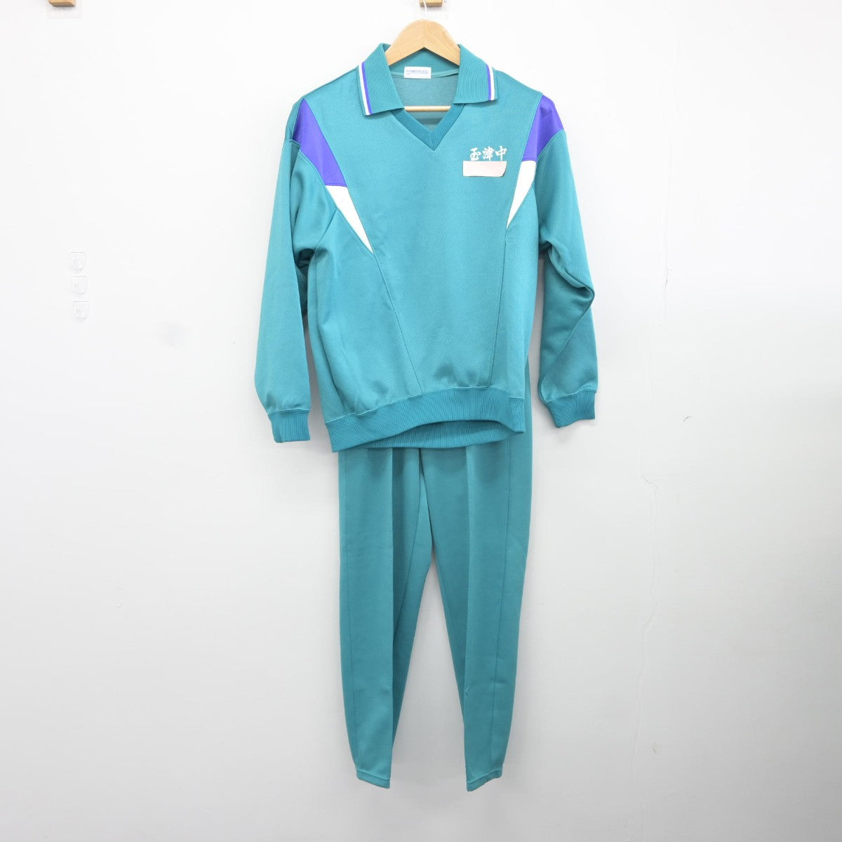 【中古】兵庫県 神戸市立玉津中学校 女子制服 4点（ジャージ 上・体操服 上・ジャージ 下・体操服 下）sf036264 中古制服通販パレイド