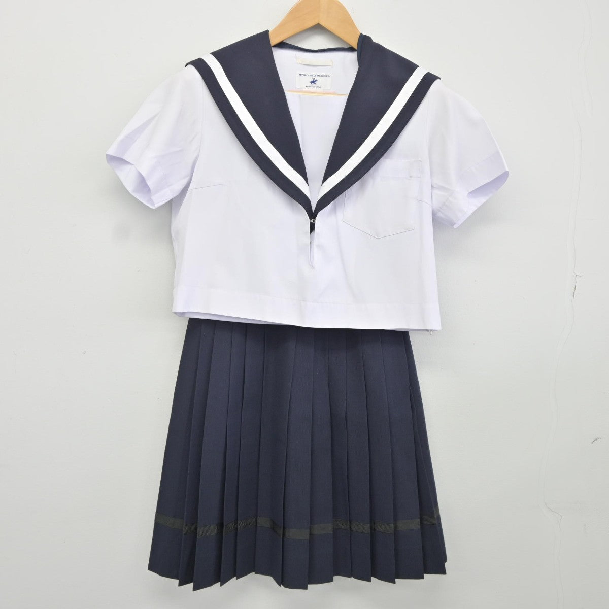 【中古】愛知県 明和高等学校 女子制服 2点（セーラー服・スカート）sf036526 中古制服通販パレイド