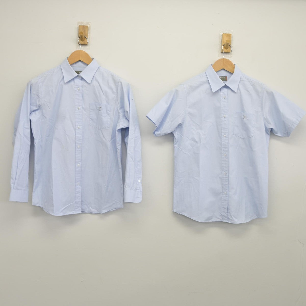 【中古】東京都 立石中学校 女子制服 2点（シャツ）sf036568 中古制服通販パレイド