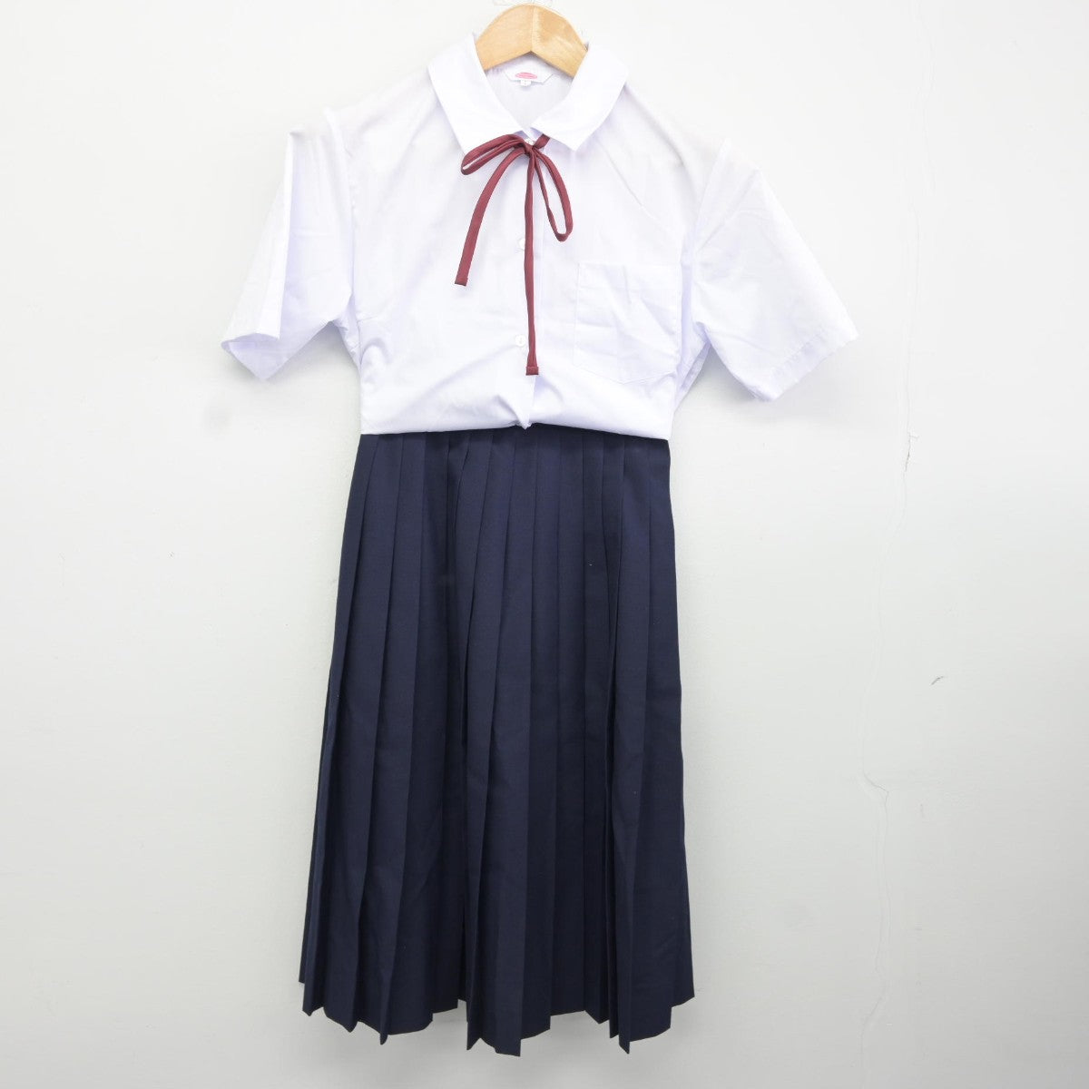 【中古】岐阜県 瑞浪中学校 女子制服 3点（シャツ・スカート）sf036840 中古制服通販パレイド