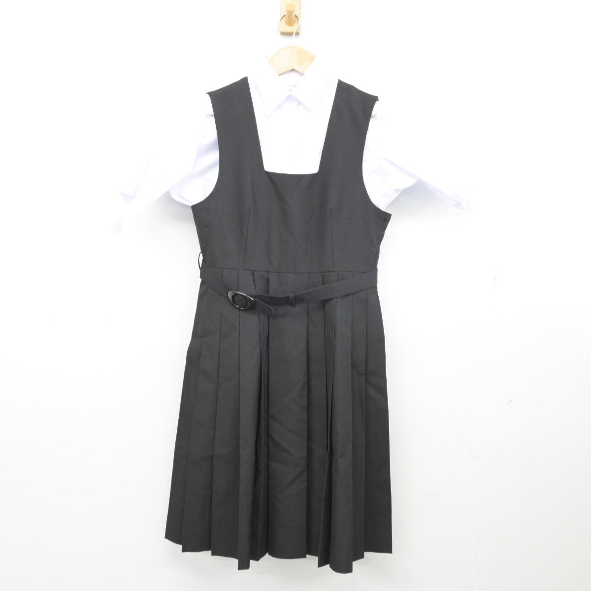 【中古】埼玉県 加須西中学校 女子制服 2点（シャツ・ジャンパースカート）sf036997 中古制服通販パレイド