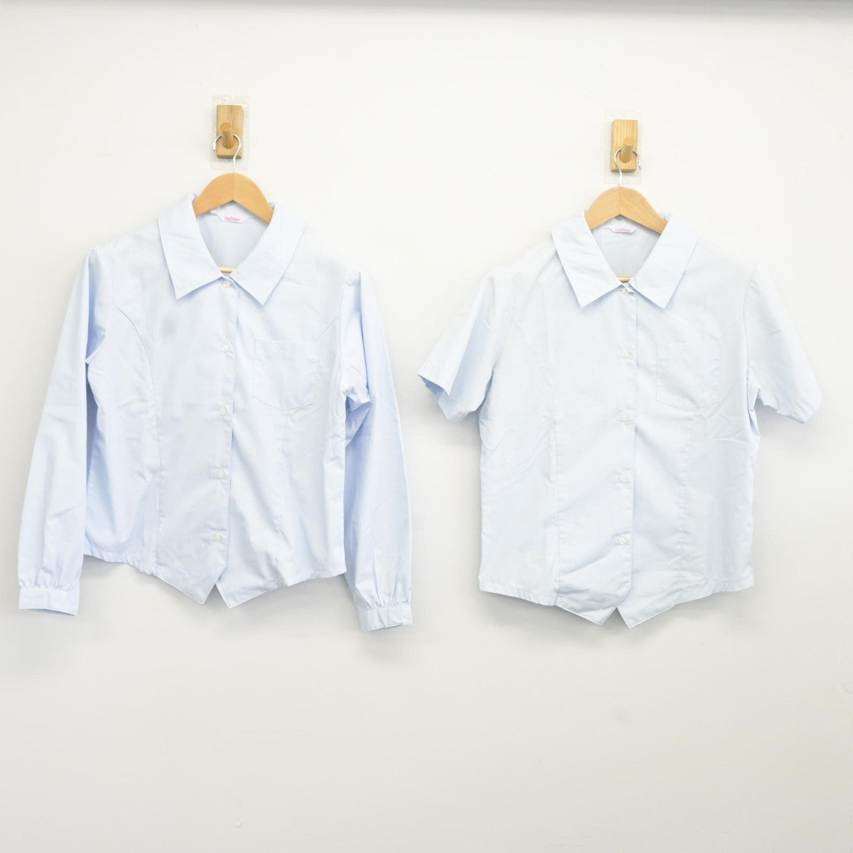 【中古】熊本県 熊本西高等学校 女子制服 2点（シャツ）sf037032 中古制服通販パレイド