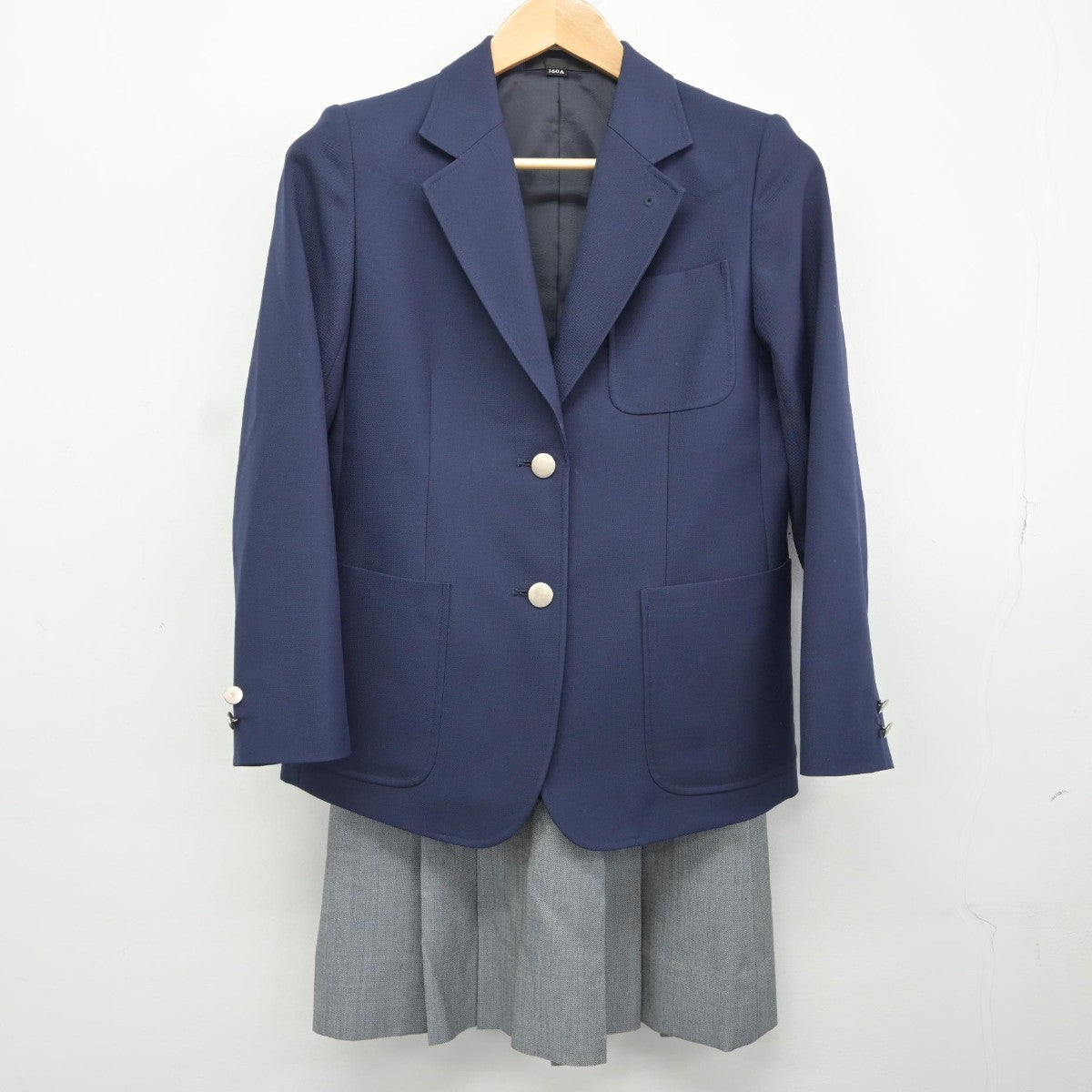 【中古】神奈川県 市が尾中学校 女子制服 3点（ブレザー・ベスト・スカート）sf037071 中古制服通販パレイド