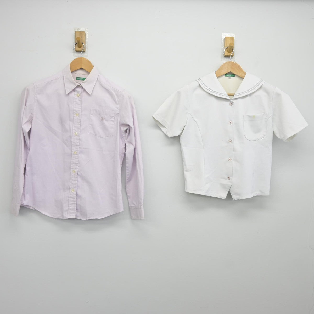 【中古】福岡県 福岡大学附属若葉高等学校 女子制服 2点（シャツ・セーラー服）sf037456 中古制服通販パレイド